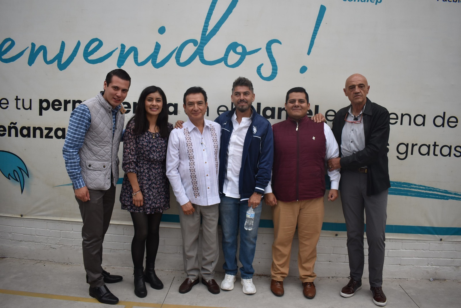 Conalep Puebla realiza el foro Tierra de Campeones