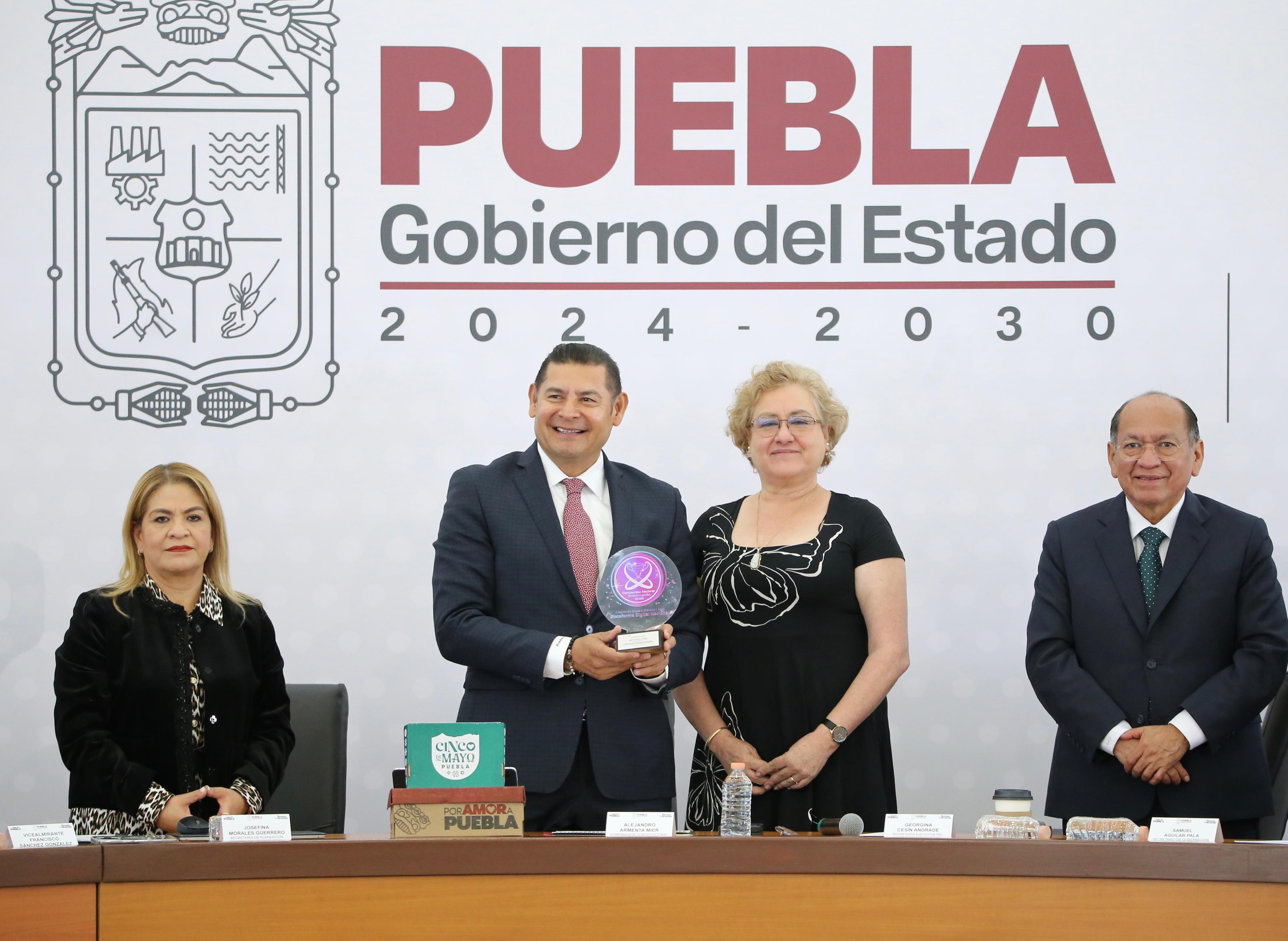 Por manejo transparente de recursos públicos, Gobierno de Puebla obtiene reconocimiento nacional