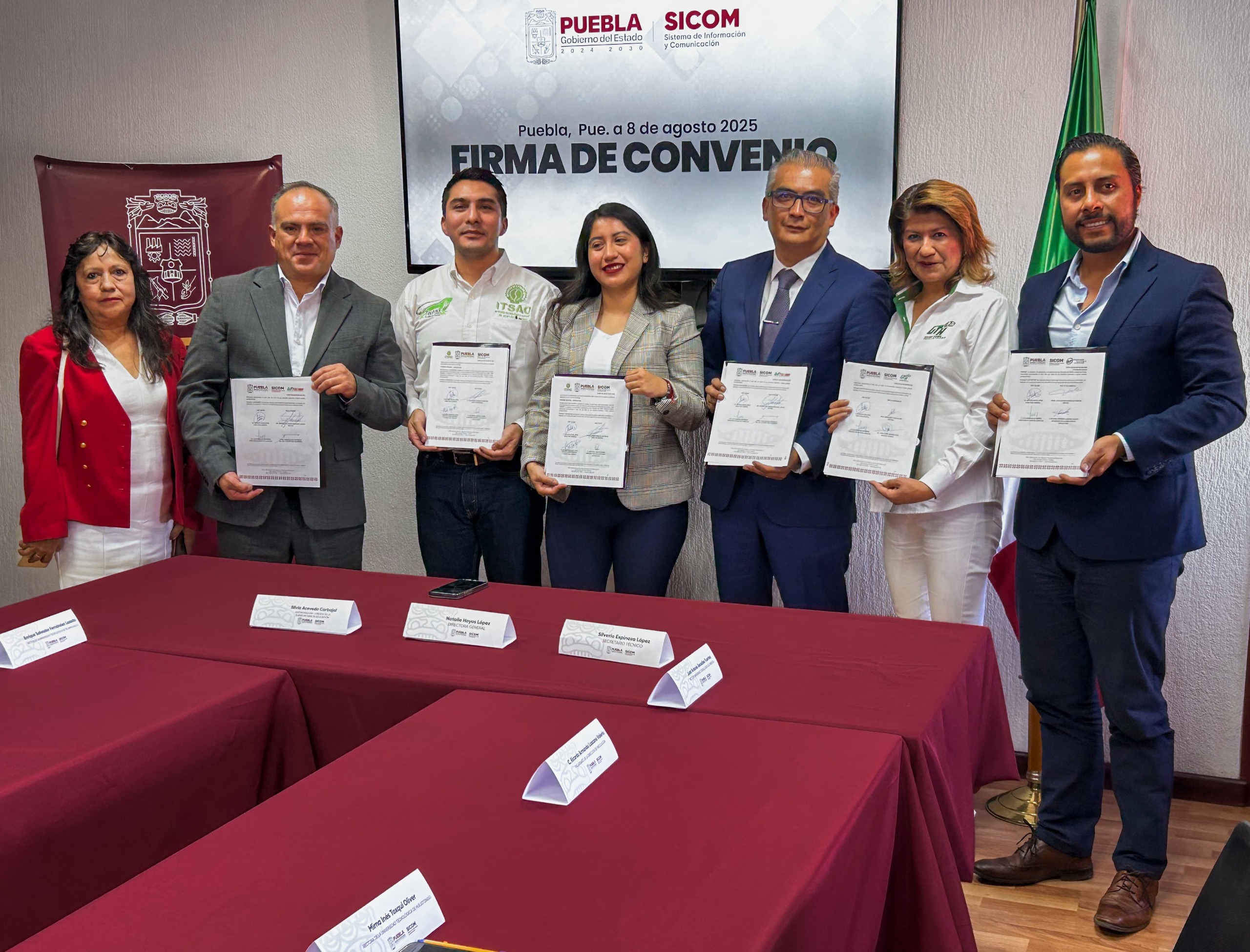 UTTECAM y SICOM fortalecen educación superior en Puebla